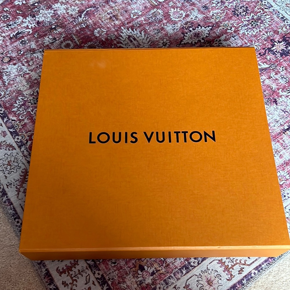 Louis Vuitton Magnetic Storage Gift Box - Gem
